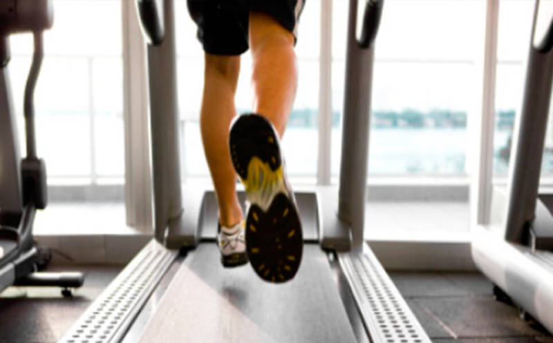 Beneficios de correr en una cinta | Entrenamiento | Sesiones